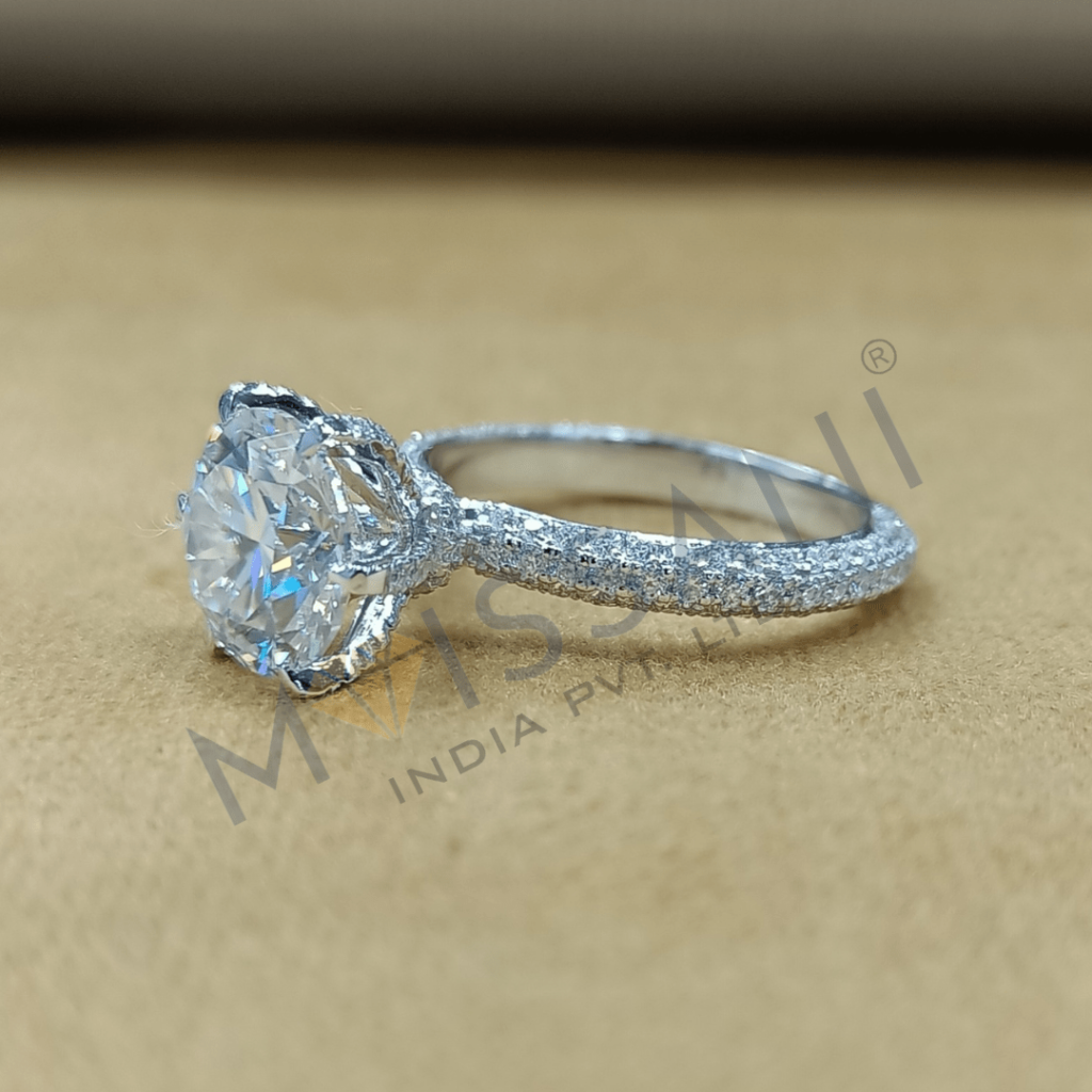 Moissanite Round Shape Ring - Moissani.in